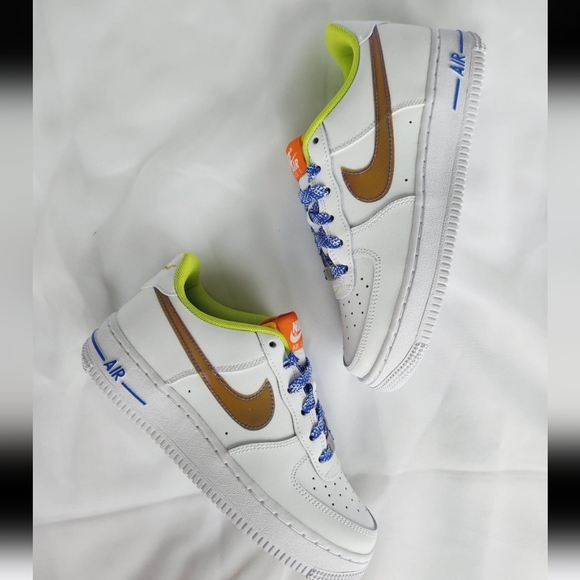 Nike | Shoes | 45y 6 Womens Nike Air Force One Af Low White Iridescent ...